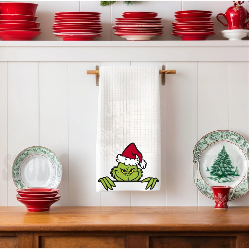 Grinch Towels - Etsy