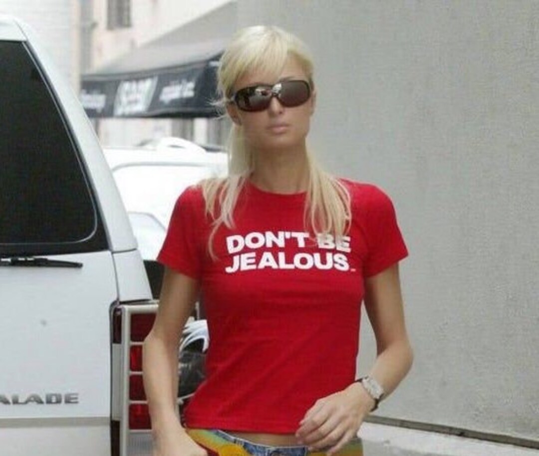 Paris Hilton T-shirt Don't Be Jealous Y2K 2000s Mcbling - Etsy
