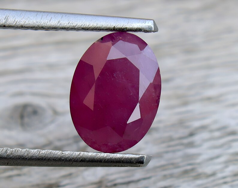 Natural Red Ruby Gemstone, Oval Cut, 2.66 Carat, July Birthstone - Etsy