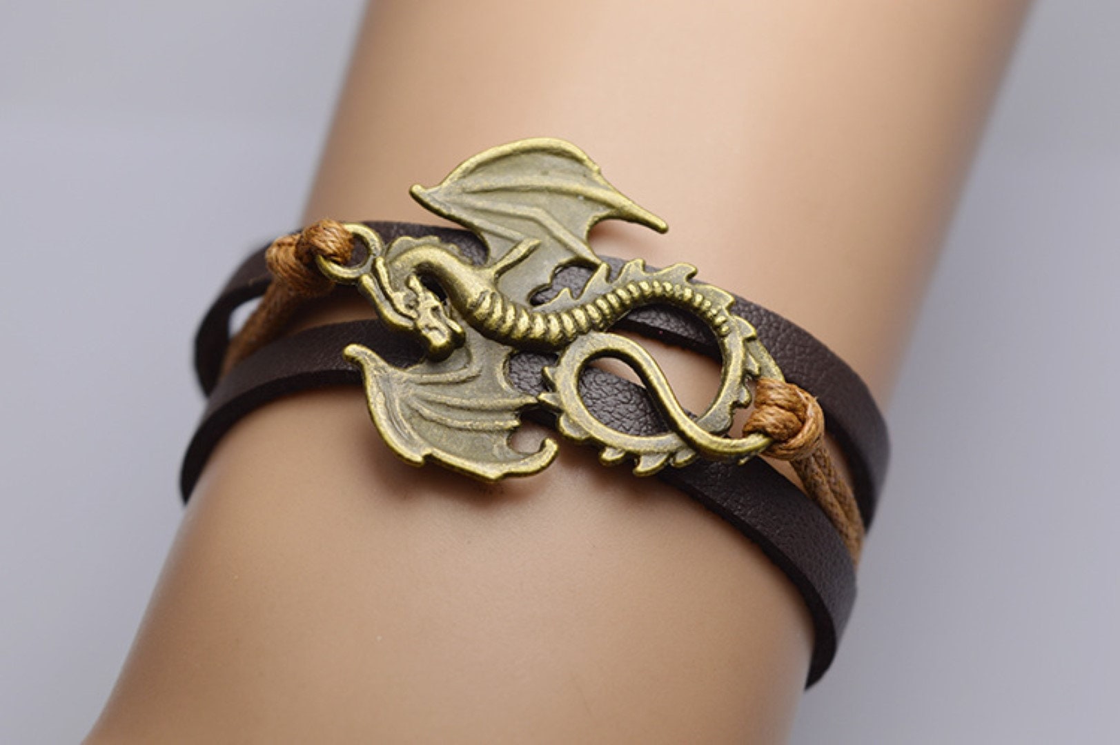 Game of Thrones Cosplay Necklace Hand of the King Queen Chain Medallion ...