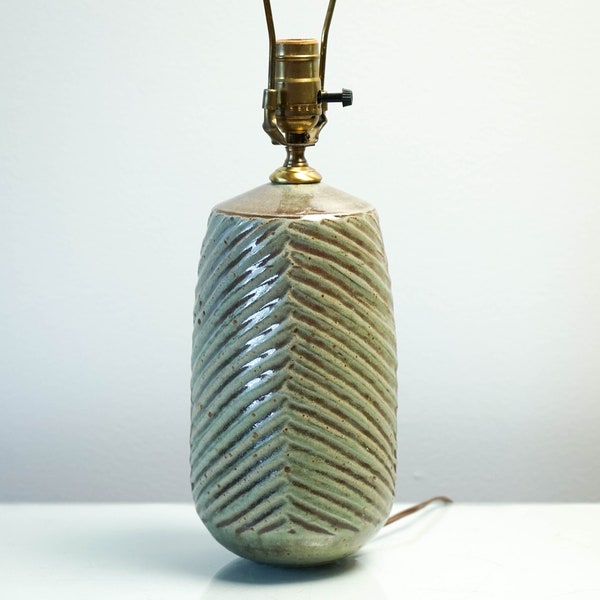 Mid Century Studio Pottery Lamp - Etsy Mid Century Studio Pottery Lamp - Etsy