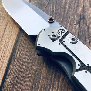 Small Sebenza 21 Aerospace Titanium BH Pivot Screw • 1x Pivot Screw - Etsy