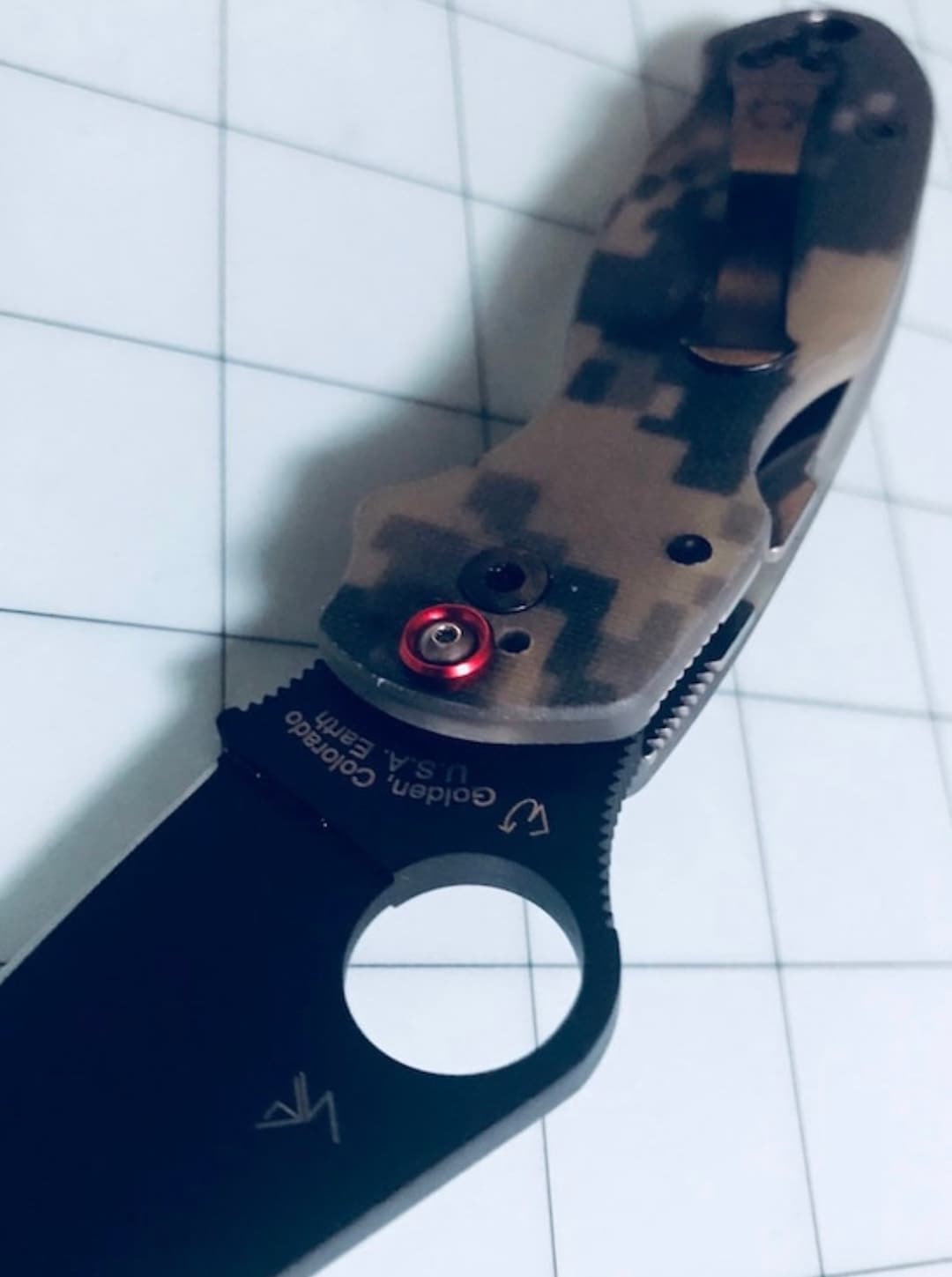 Spyderco Knife Models • Stud Eye Insert Screws Aesthetics Only • Scale ...