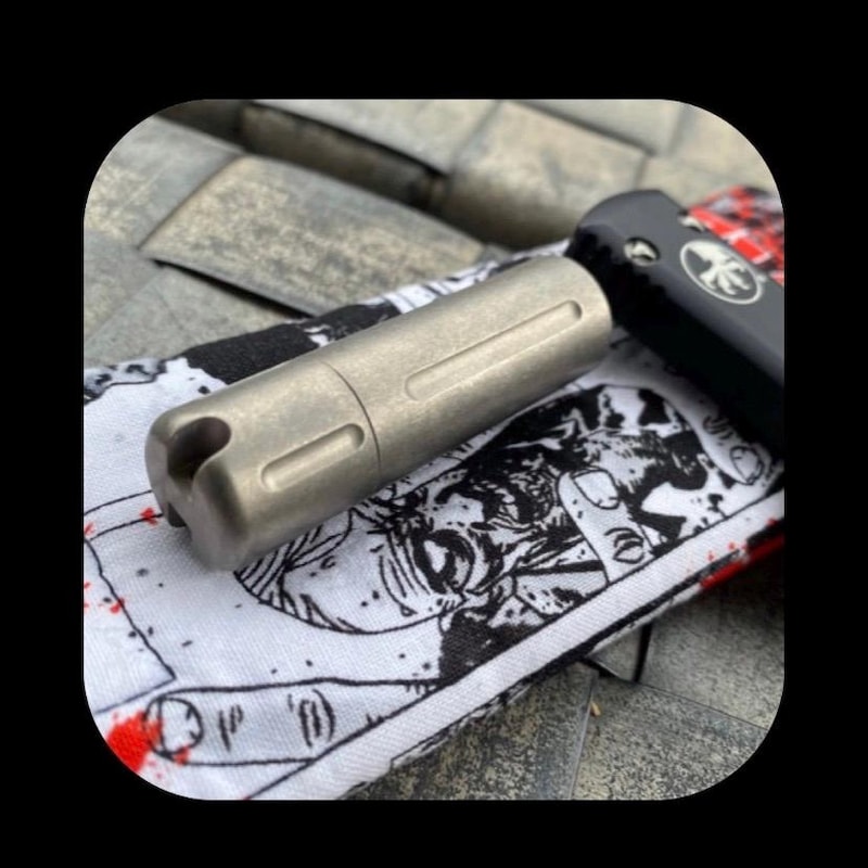 Capsule Case - Etsy