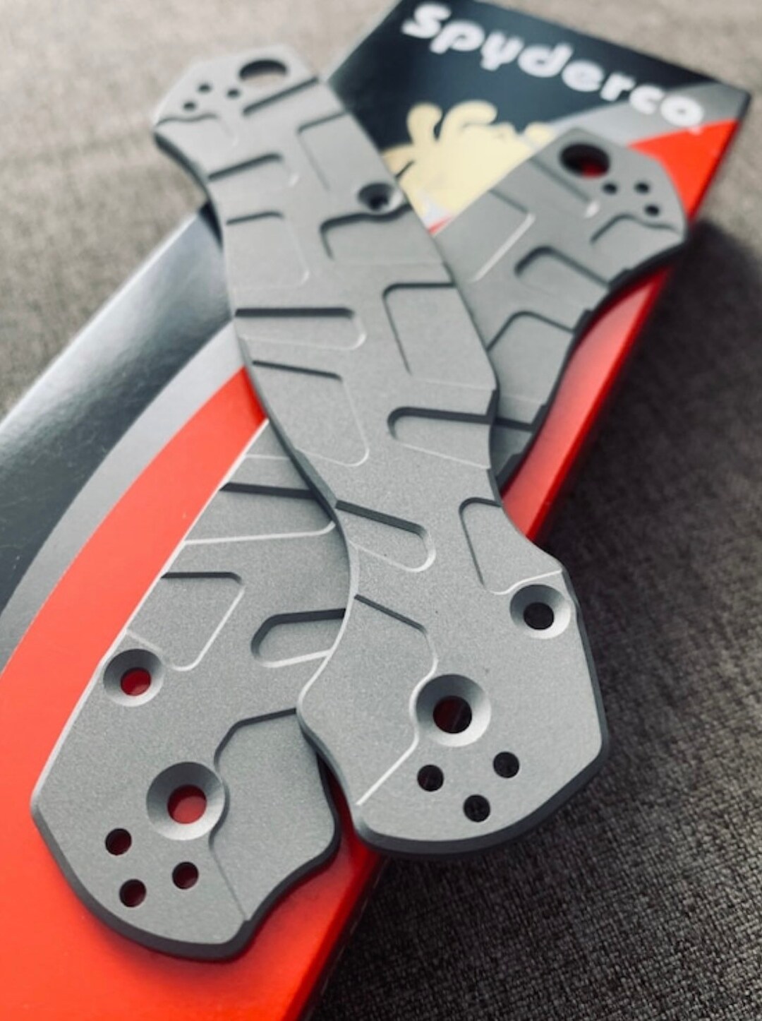 Spyderco Paramilitary 2 CUSTOM Titanium CNC Scale / SP2RE - Etsy