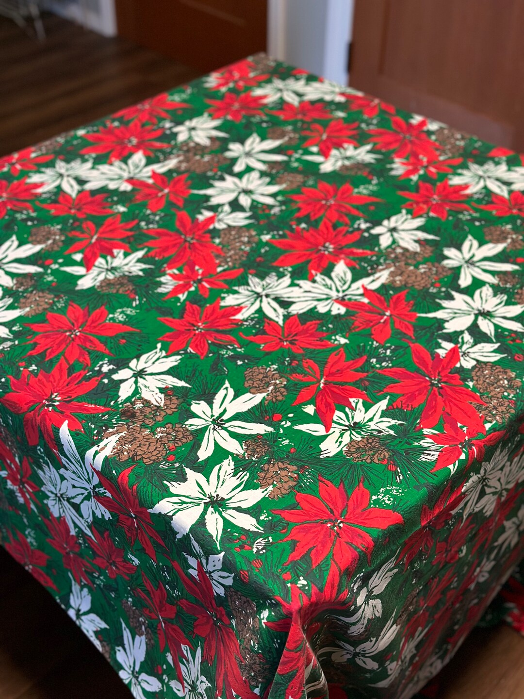 Vintage Christmas Poinsettias Tablecloth Large Rectangular - Etsy