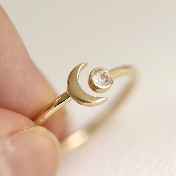 Moon Ring - Etsy