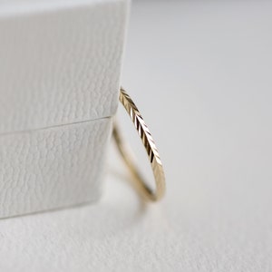 Herringbone Eternity Ring, 14K Gold Chevron Ring, 14K Gold Herringbone ...