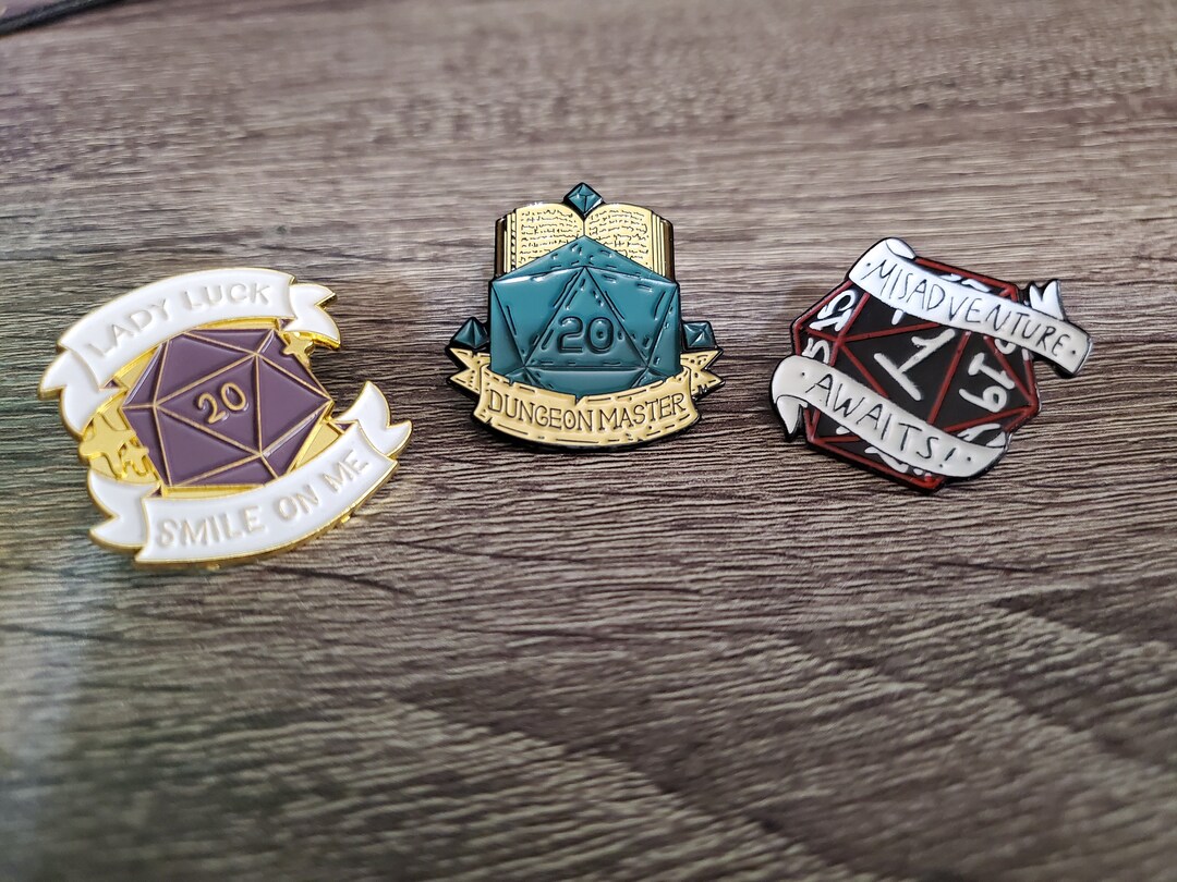 D20 Pins - Etsy