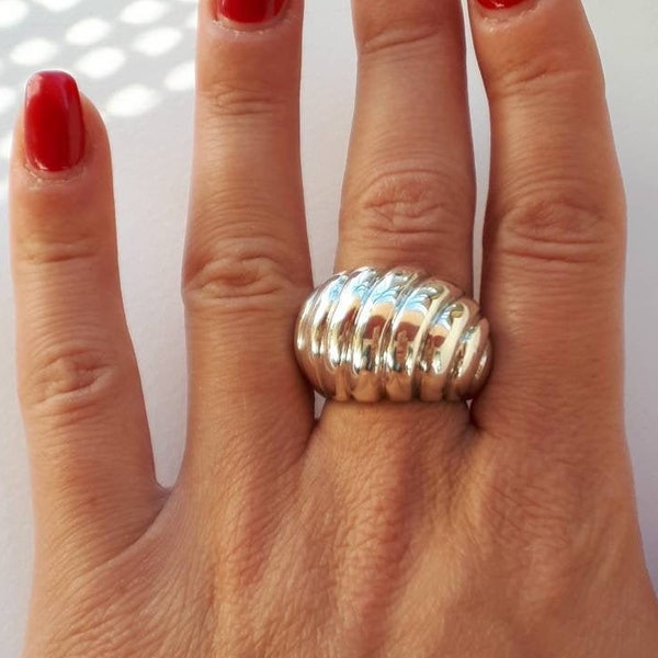 Eccentric Rings - Etsy