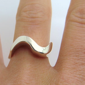 Silver Wavy Ring, S Ring, Sterling Silver, Wavy Statement Ring, Zig Zag ...