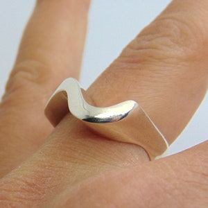 Silver Wavy Ring, S Ring, Sterling Silver, Wavy Statement Ring, Zig Zag ...