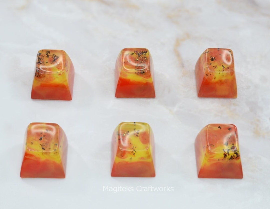 MARKDOWN || Candy Corn 1 Artisan Keycap | SA Profile R4 Row 4 ...