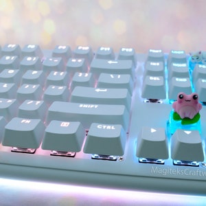 Spring Happy Frog Artisan Keycap Frogs Cute Collectible Kawaii Keycaps ...