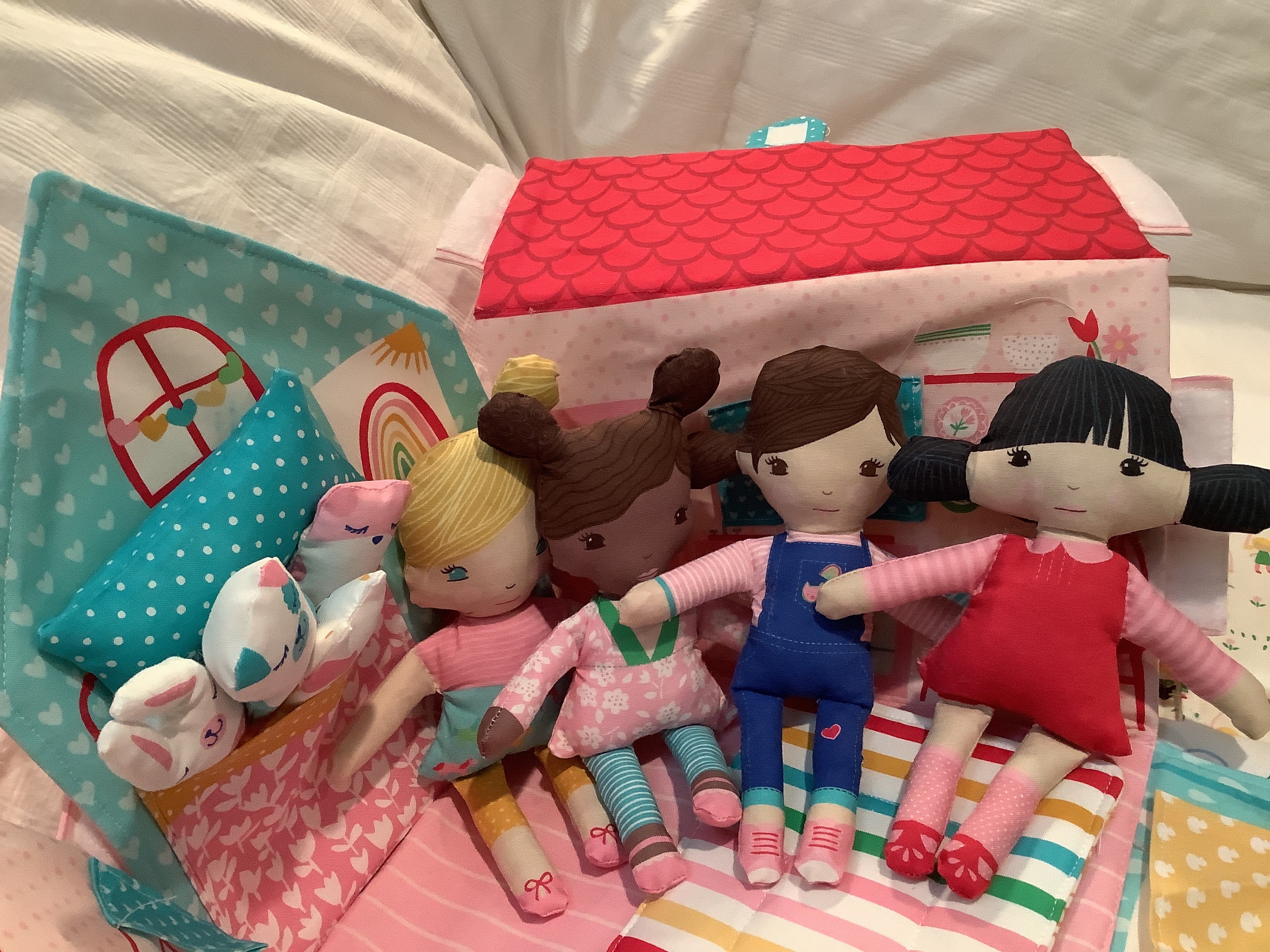 Stacy Hsu Best Friends Forever Fabric Dollhouse - Etsy