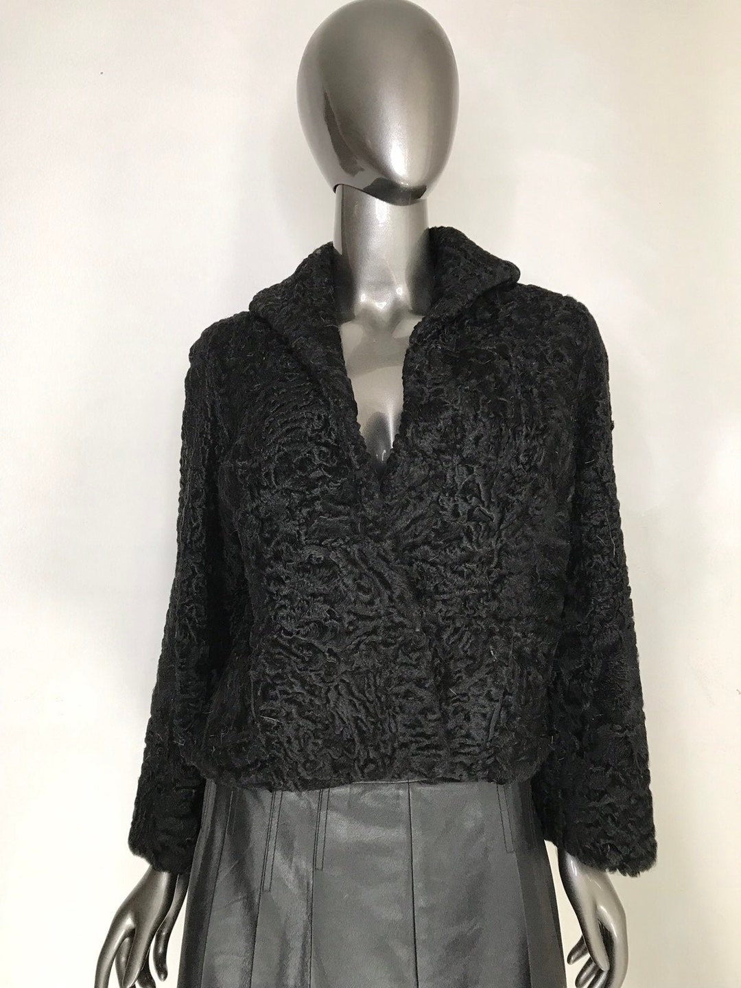 Black Women's Short Fur Coat Made of Karakul Classic Style Fur Coat ...