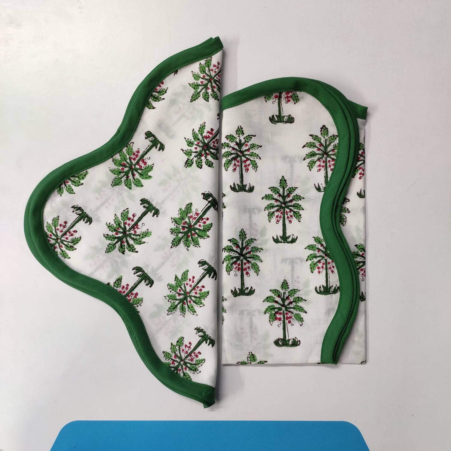 Tree White and Green Cotton Fabric Napkins Set Set of 4 Cloth | Etsy