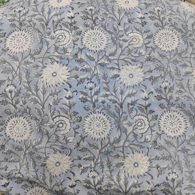 Floral Blue 100% Cotton Quilting Fabric by the Yard Quilt - Etsy