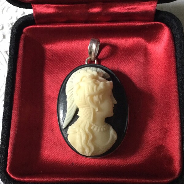 Black Bakelite Cameo - Etsy
