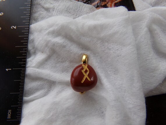Red Jasper Ingwaz/ingwuz/ing Rune Stone Pendant - Etsy