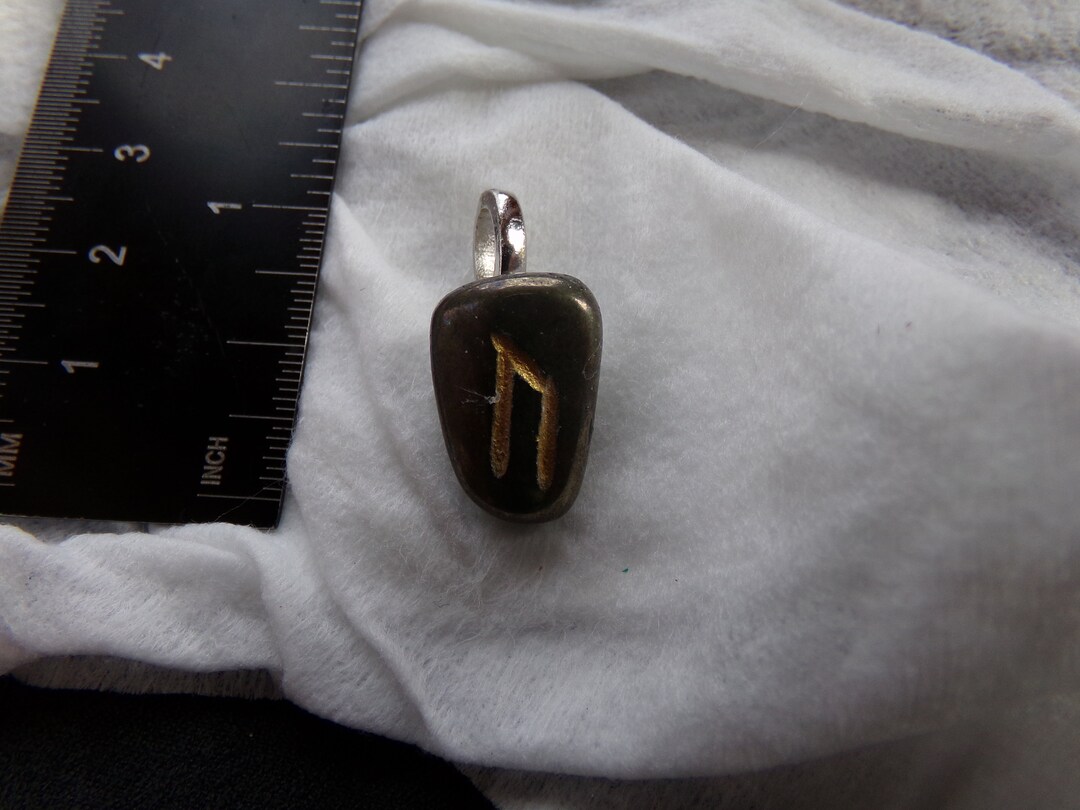 Pyrite Uruz/urz/ur Rune Stone Pendant - Etsy