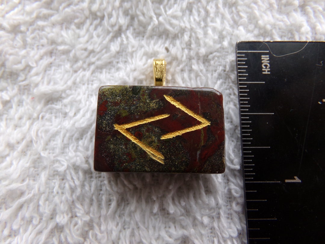 Jera/ger Dragon Bloodstone Rune Stone Pendant Crystal Witch Magick ...