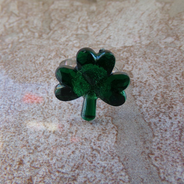 Shamrock Ring - Etsy