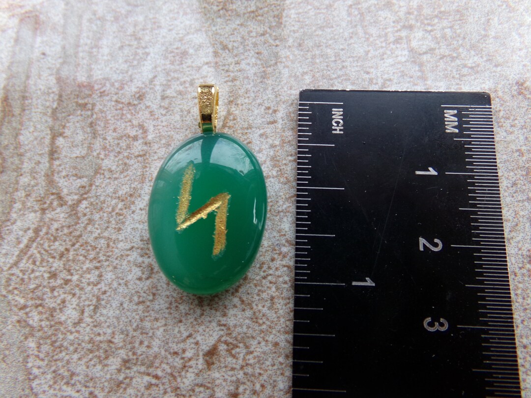 Sigil/sowulo/sowilo/sowulu/sigel/sugil Green Onyx Rune Stone Pendant ...