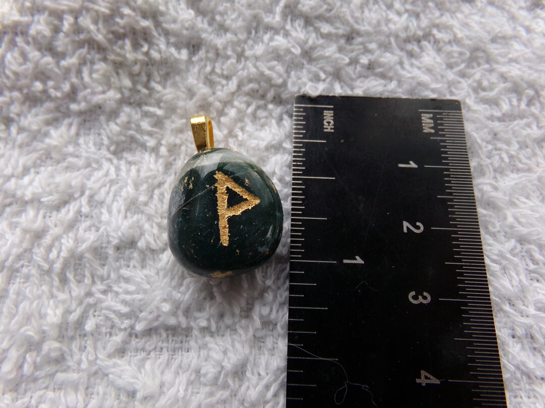Bloodstone Wunjo/wyn/wynn Rune Stone Pendant Crystal Witch Magick ...