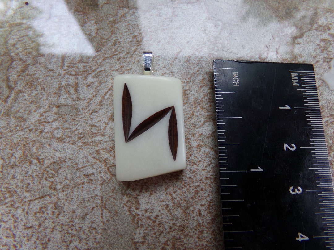 Sigil/sowulo/sowilo/sowulu/sigel/sugil Animal Bone Rune Stone Pendant ...