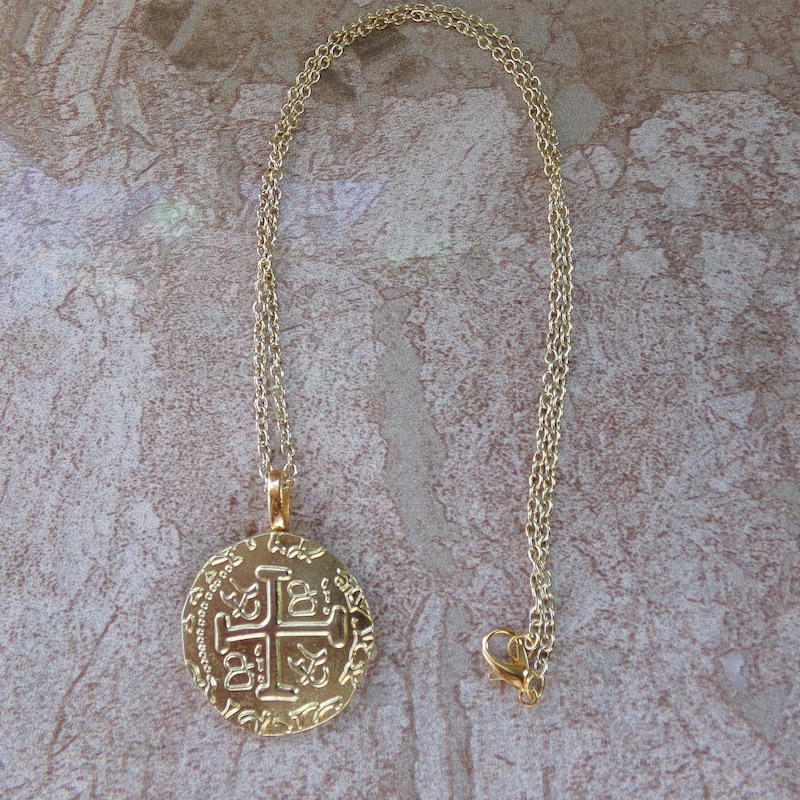 Gold Doubloon Necklace - Etsy