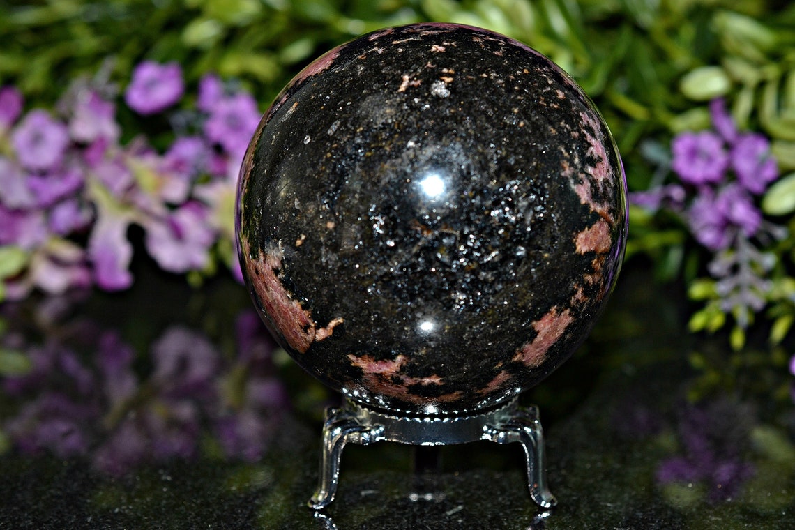 Rhodonite Sphere Rhodonite Crystal Rhodonite Ball Rhodontie - Etsy