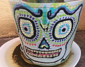 Skeleton planter | Etsy