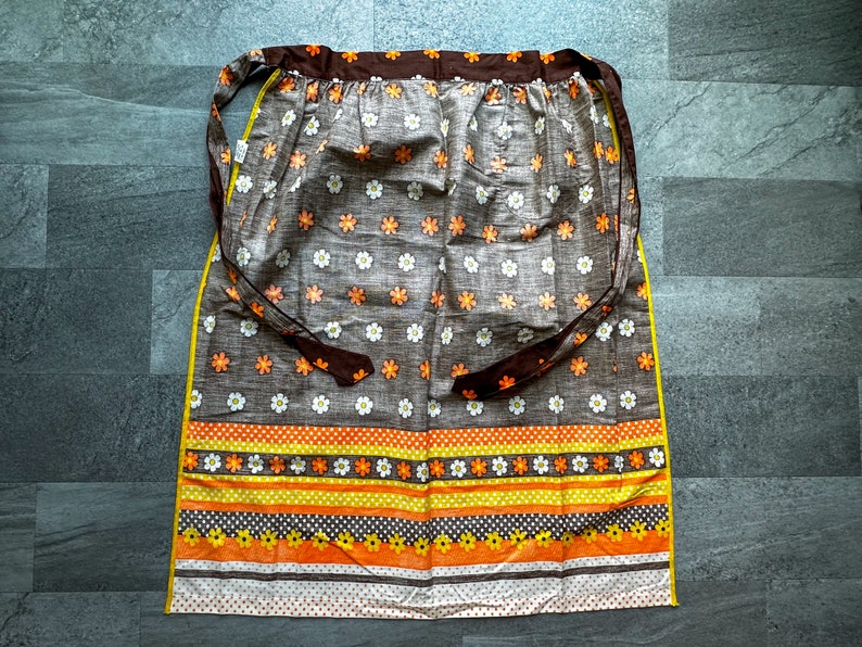 Vintage Brown, Orange White Floral Midi Half Apron Midcentury Apron 100 ...