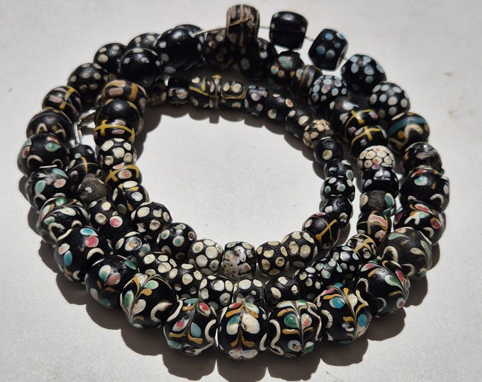 Antique Trade Bead Strand With Floral Fancy Beads – 82 Rare Glass Beads ...