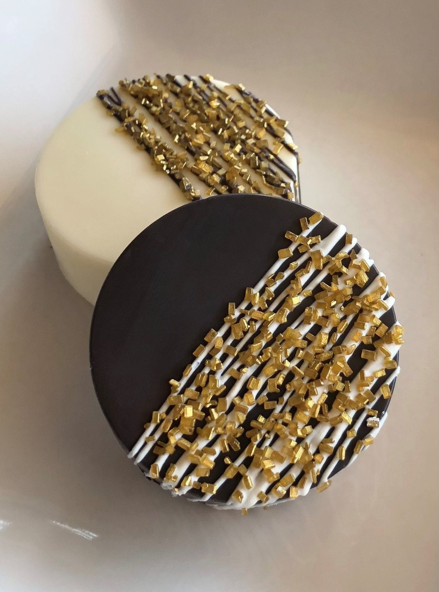 Chocolate Covered Oreos, Black and White Chocolate Covered Oreos - Etsy