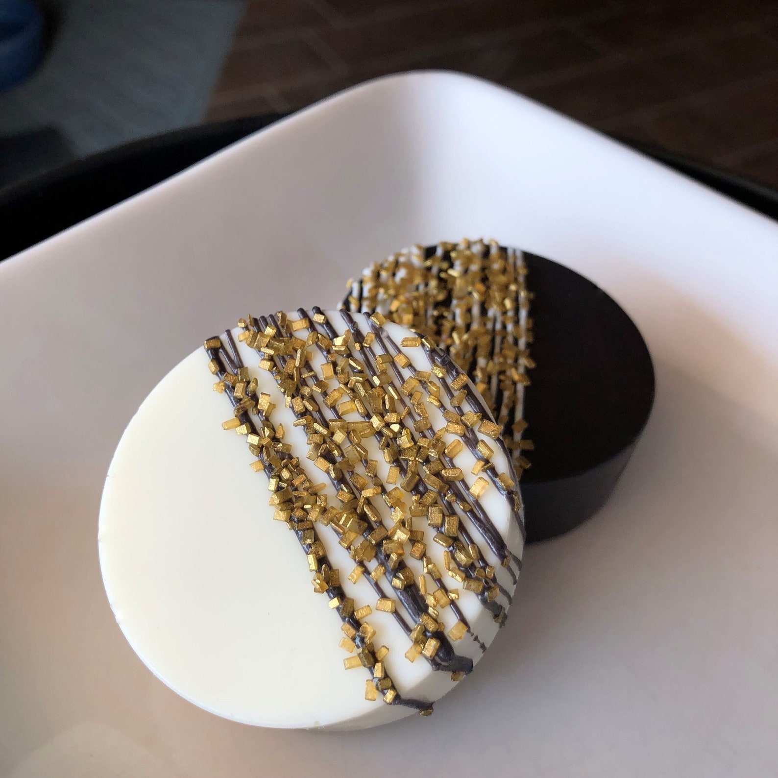 Chocolate Covered Oreos, Black and White Chocolate Covered Oreos - Etsy
