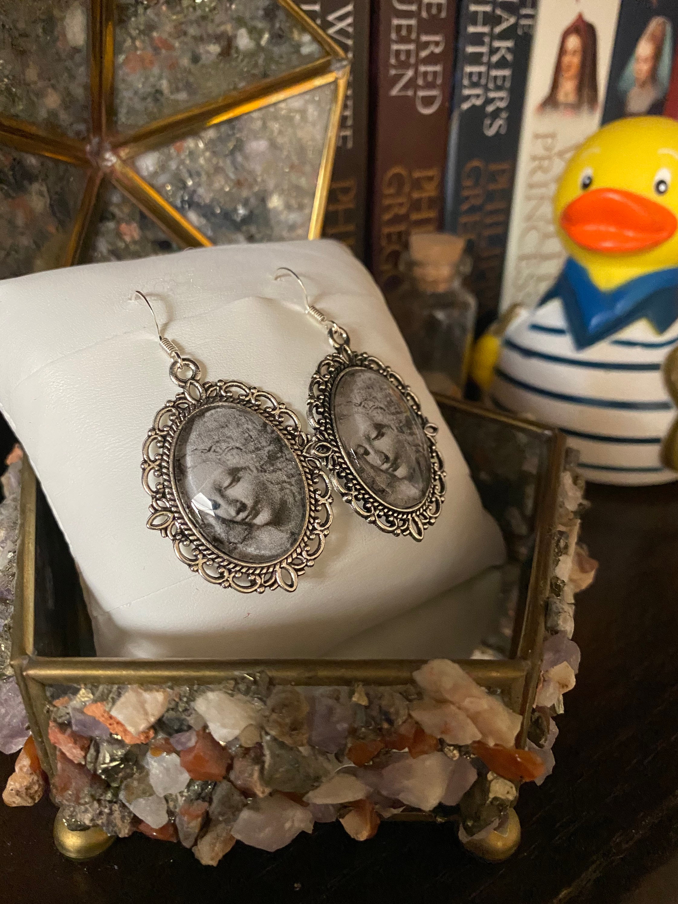 La Scapigliata by Leonardo Da Vinci Earrings - Etsy