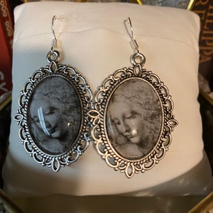La Scapigliata by Leonardo Da Vinci Earrings - Etsy