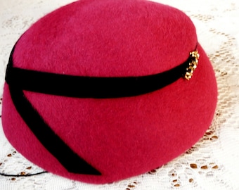 Little Red Hat - Etsy