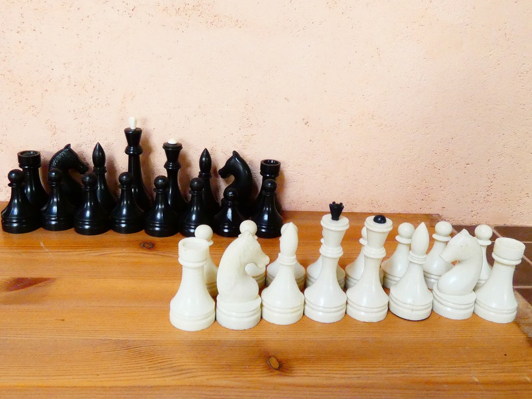 Large Chess Pieces Full Set Vintage Hard Plastic Chess Pieces Gift for ...