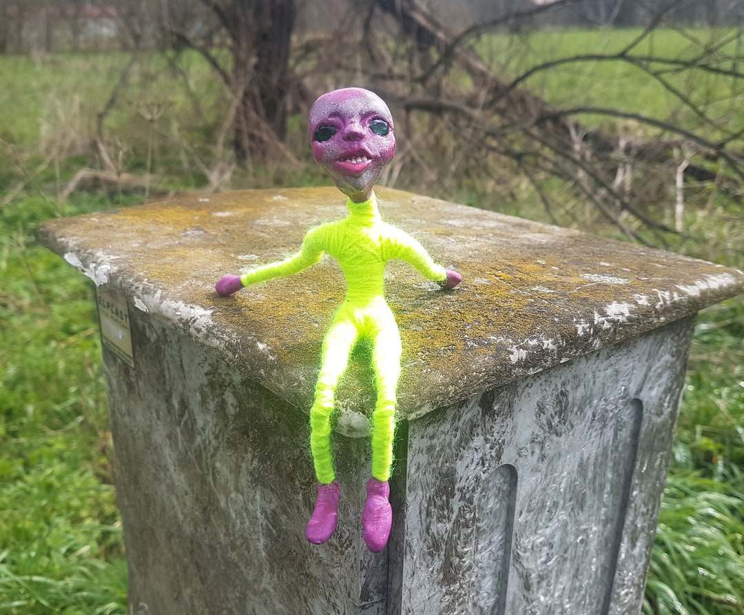 Space Hourglass ,weird and Cute Alien Doll With Crystal Eyes - Etsy