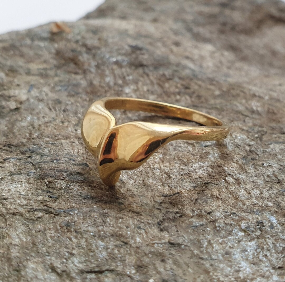 Whale Ring | Gold Animal Ring | Ocean Ring | Ethical Ring | Mermaid ...