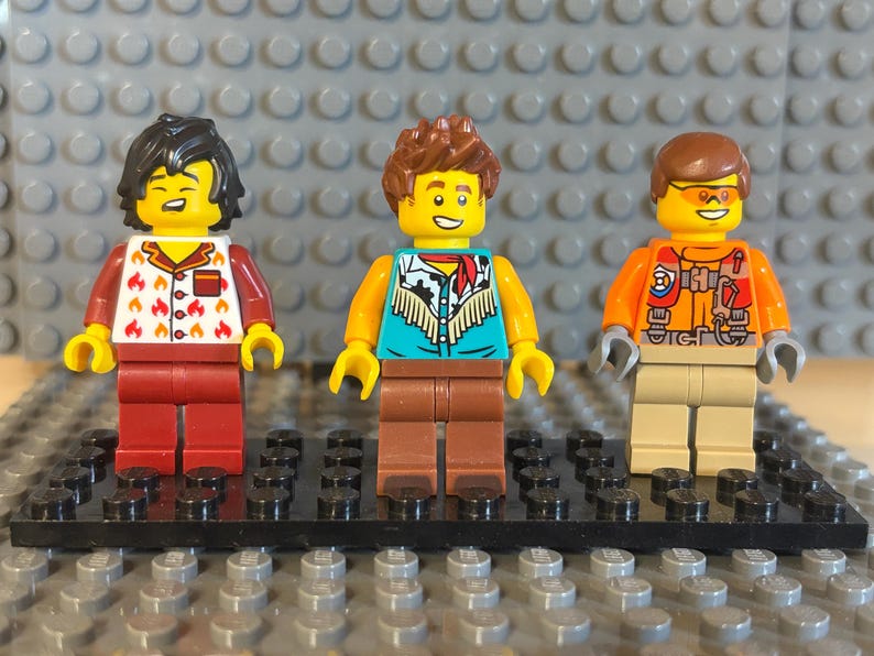 Lego Minifigures - Random Set of Minifigures - STEM Toys - Imaginative ...