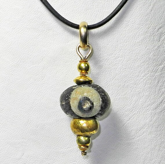 Phoenician Magic Eye Amulet 22k Gold Suspension. Rare Ancient - Etsy