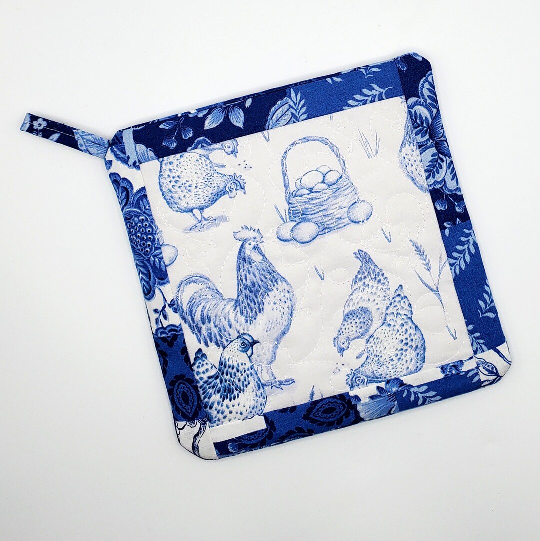 Blue and White Classic Rooster Quilter Potholder, Kitchen, Chicken ...