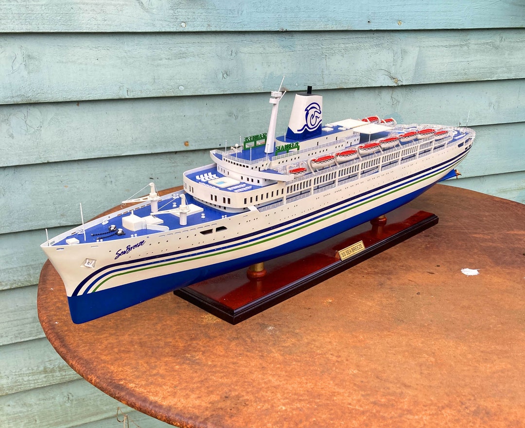 SS Sea Breeze Model Boat Ornament Desktop Cruise Ship Gift - Etsy UK