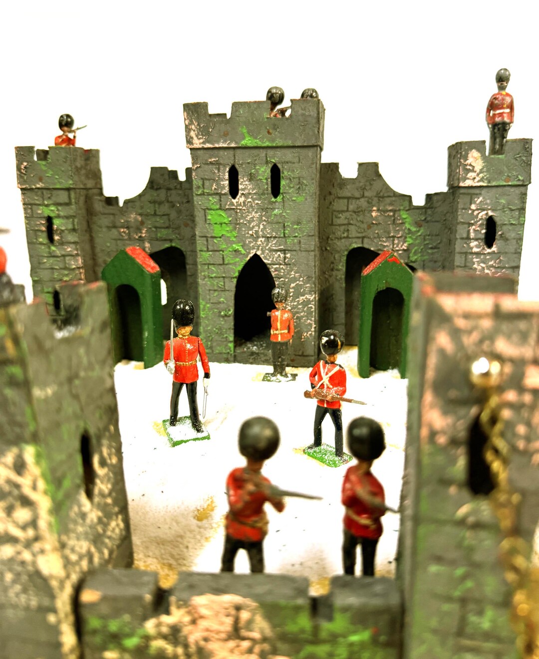 Vintage Fort by Triang 1960s and 20 Lead/metal Model Soldiers Tri-ang ...