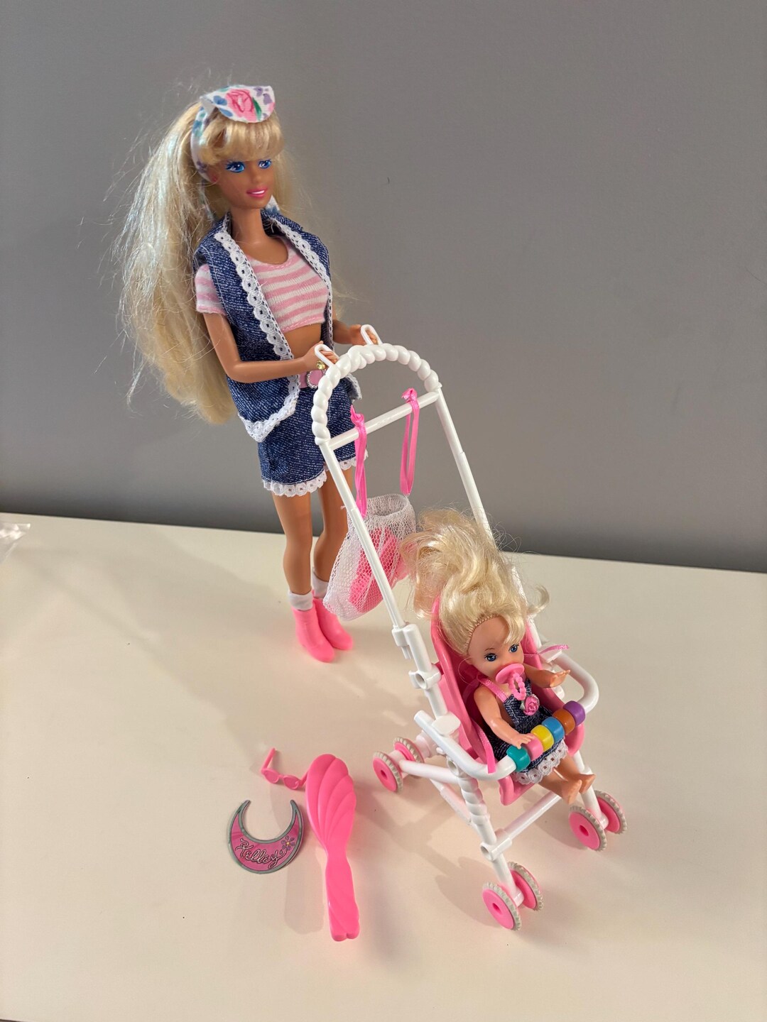 Barbie and Kelly, Strollin Fun, Kelly Waves, Vintage Barbie, Stroller ...