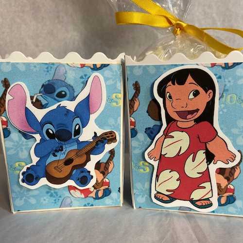 Set of 6 or 12 Disney Lilo & Stitch themed Keychain Favors | Etsy